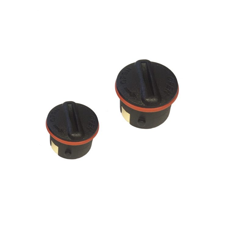 3.6 Volt Lithium Battery + Battery Cap - DogWatch®